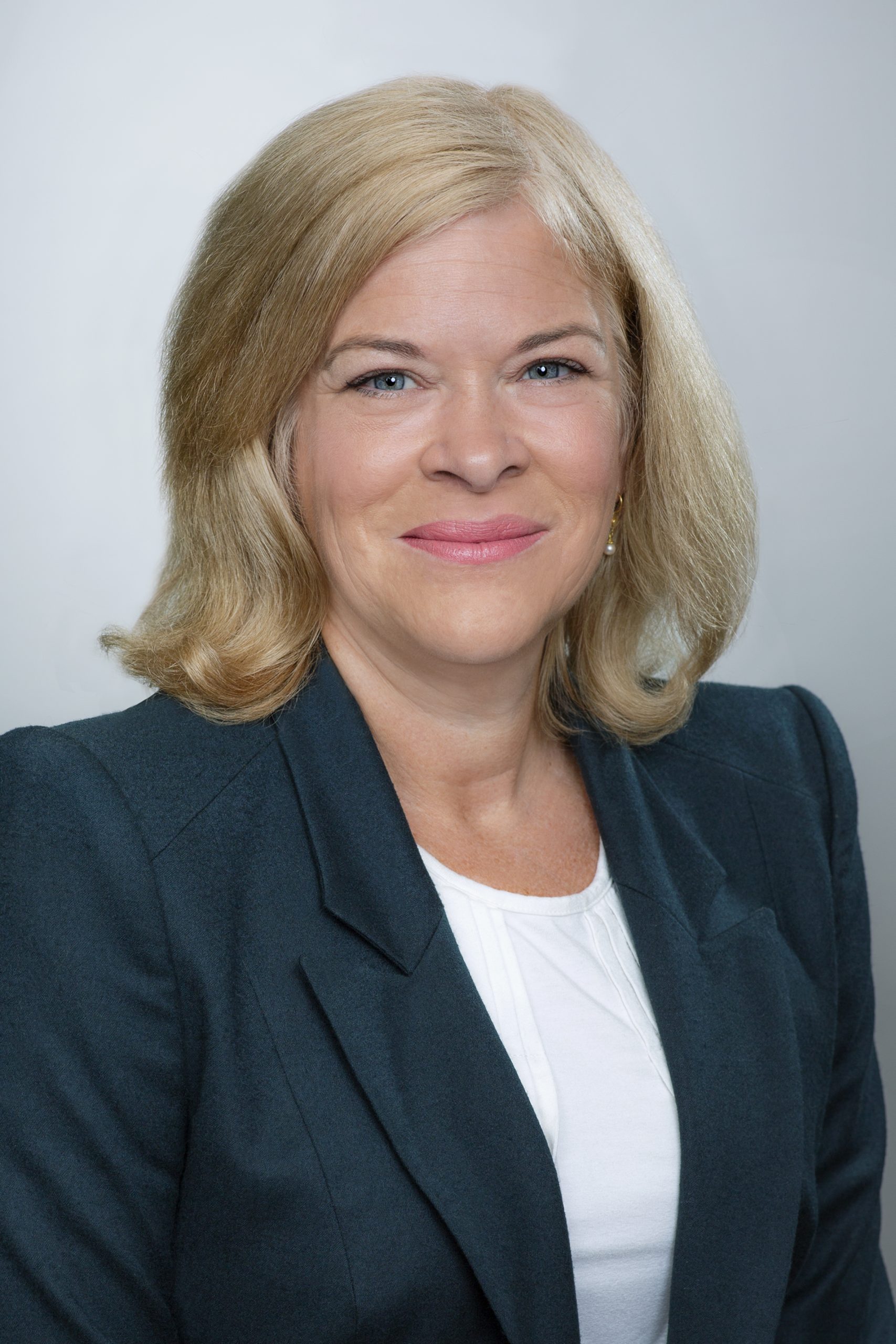 Lexi Alexander – TCOM